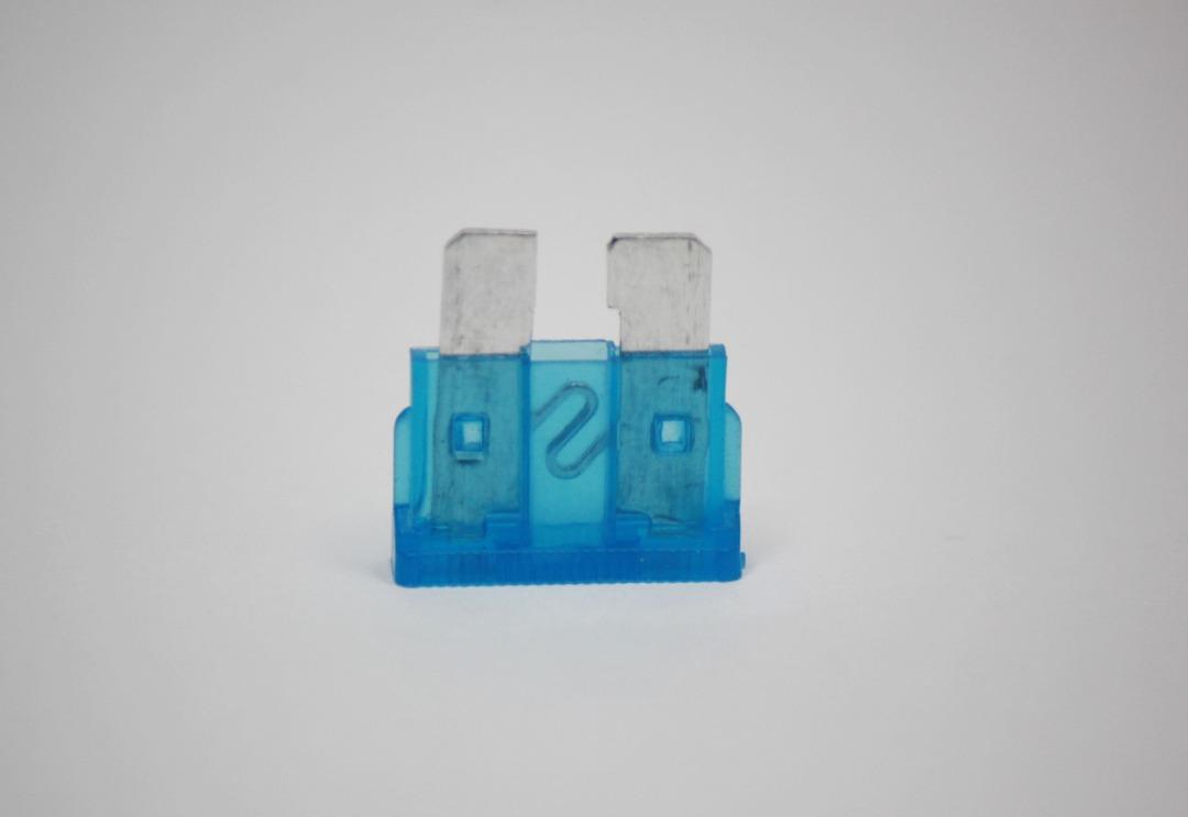 STANDARD BLADE FUSE 15A 2-PIN BLUE (2-PCS/1-PAIR), BEST FOR MOTORCYCLE ...