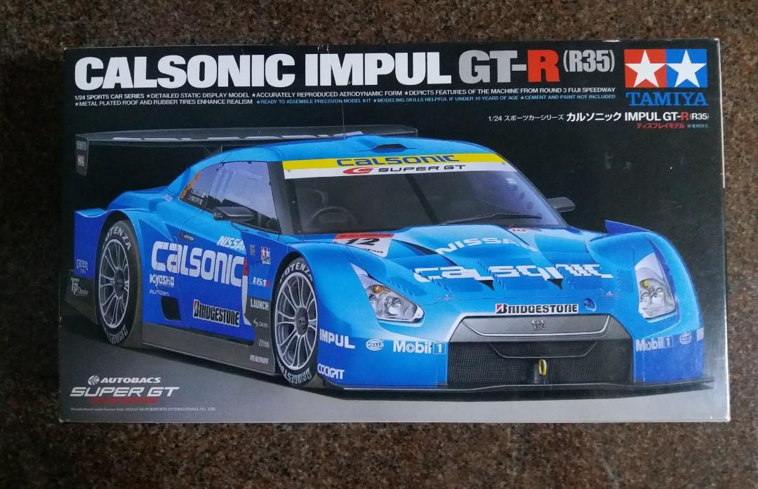 TAMIYA GTR R35 1/24. Calsonic, 興趣及遊戲, 玩具 & 遊戲類 - Carousell