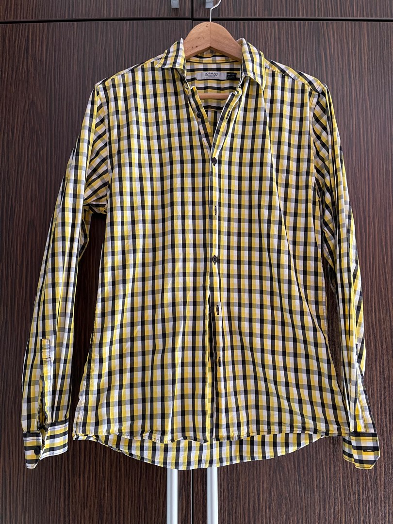 TopMan Top, Men's Fashion, Tops & Sets, Formal Shirts on Carousell