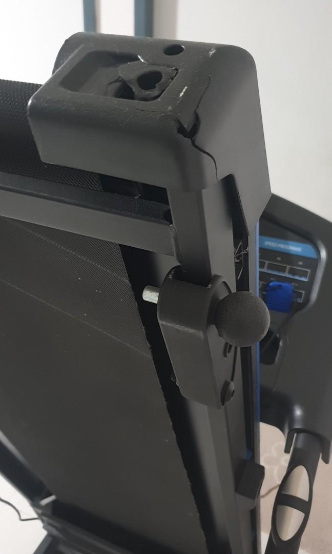 XTERRA TR150 Treadmill w/ transformer, Sports Equipment, Exercise ...