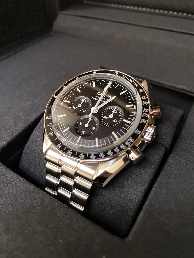 2022 Omega Speedmaster Moonwatch, Men's Fashion, Watches & Accessories ...