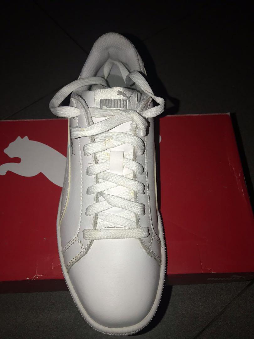 Authentic puma smash white, Women's Fashion, Footwear, Sneakers on ...