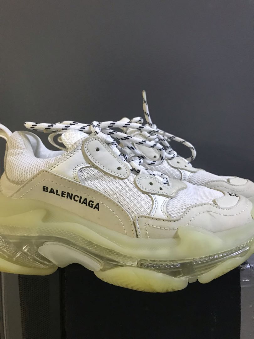 Balenciaga Triple S 37, Women's Fashion, Footwear, Sneakers on Carousell