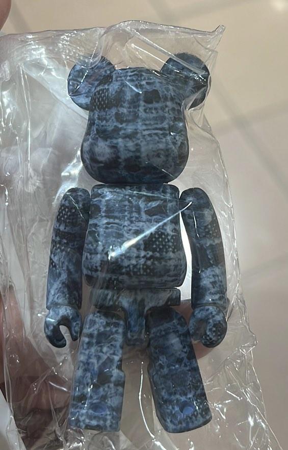 BEARBRICK SERIES 44 - Secret Rare FDMTL, Hobbies & Toys, Toys & Games ...