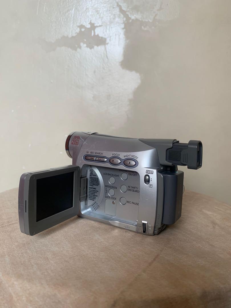 CANON MINI DV HANDYCAM, Photography, Video Cameras on Carousell