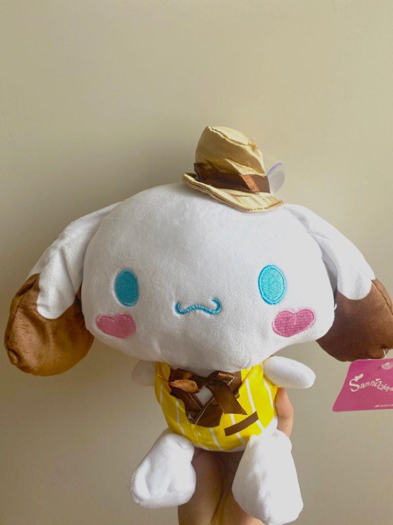 cinnamon roll plushie, Hobbies & Toys, Toys & Games on Carousell