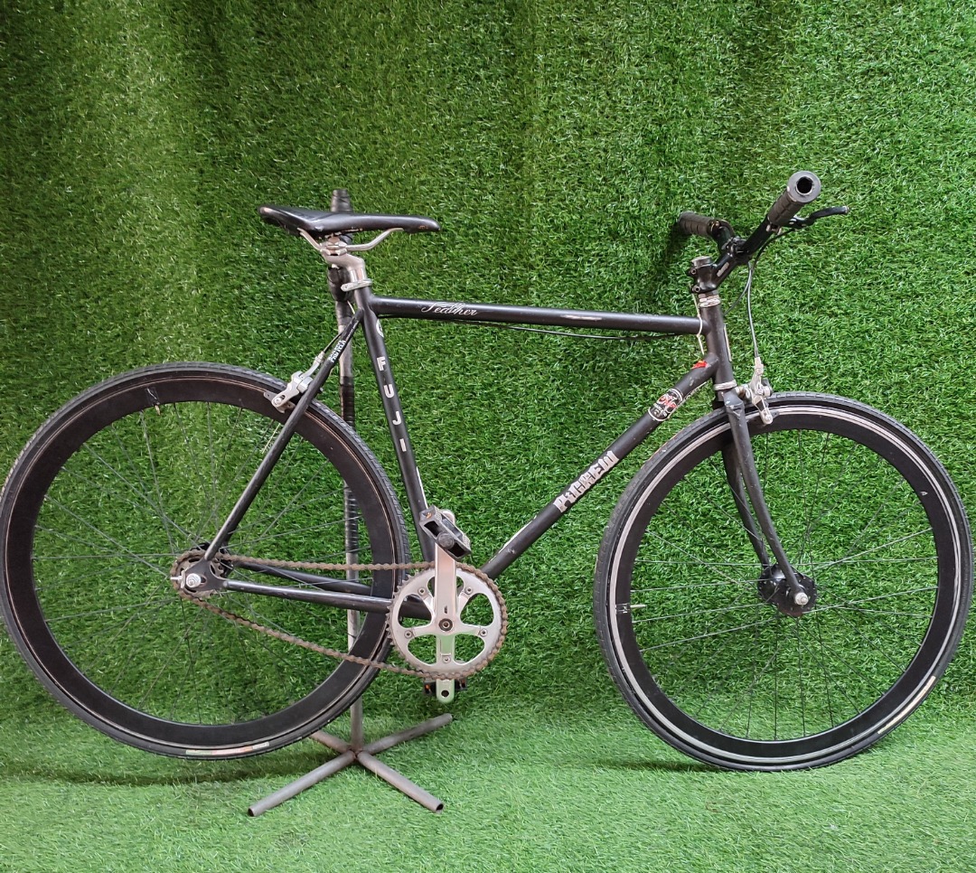 Classic Fuji Feather Hybrid Bike Japan Surplus, Sports Equipment ...