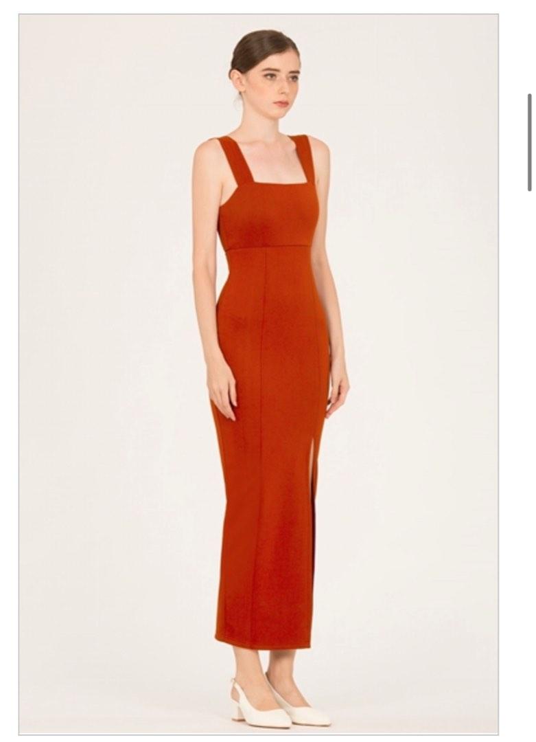 Doublewoot rust gown with slit, Women's Fashion, Dresses & Sets ...