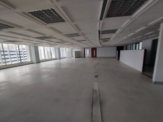 FOR RENT: The Peninsula Court - Office Space, 1000 Sqm., Makati City ...
