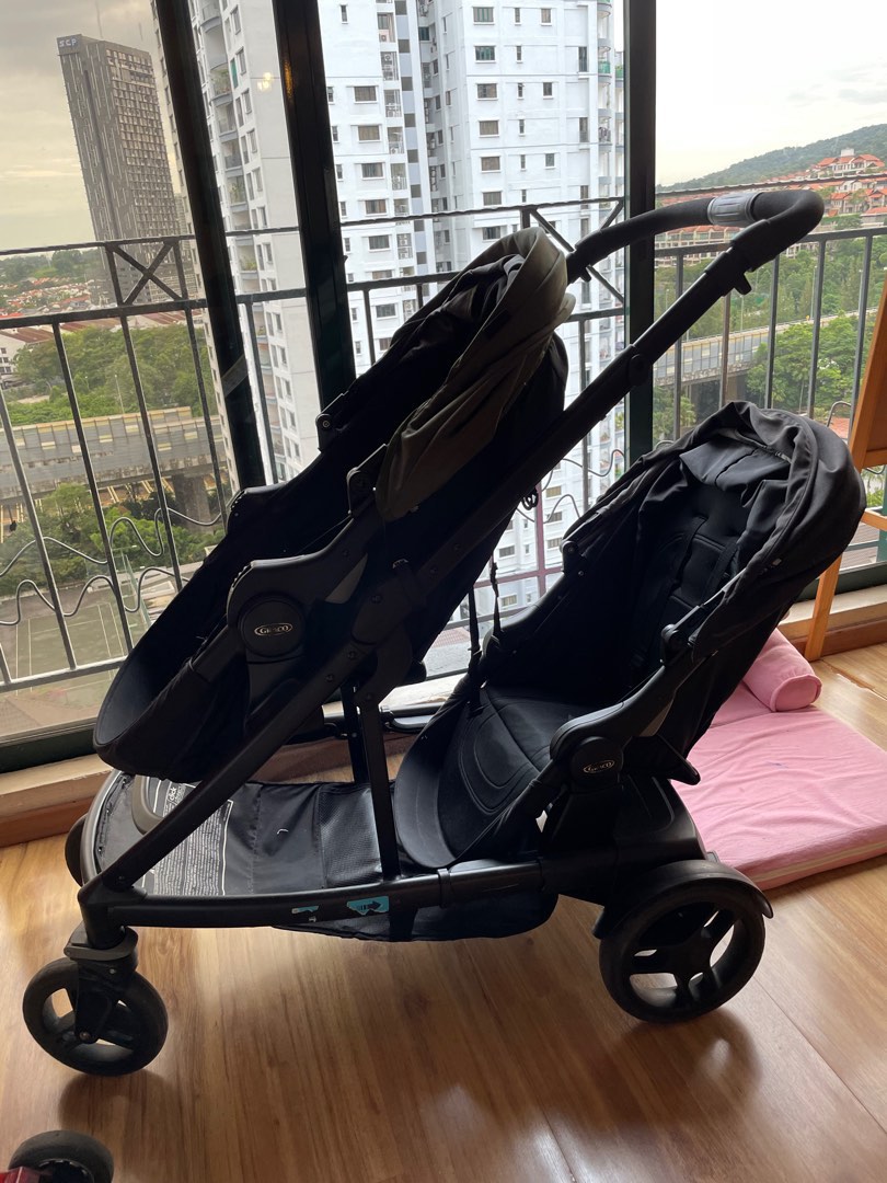 Graco UNO2DUO Double Stroller with box and free infant Car seat, Babies ...