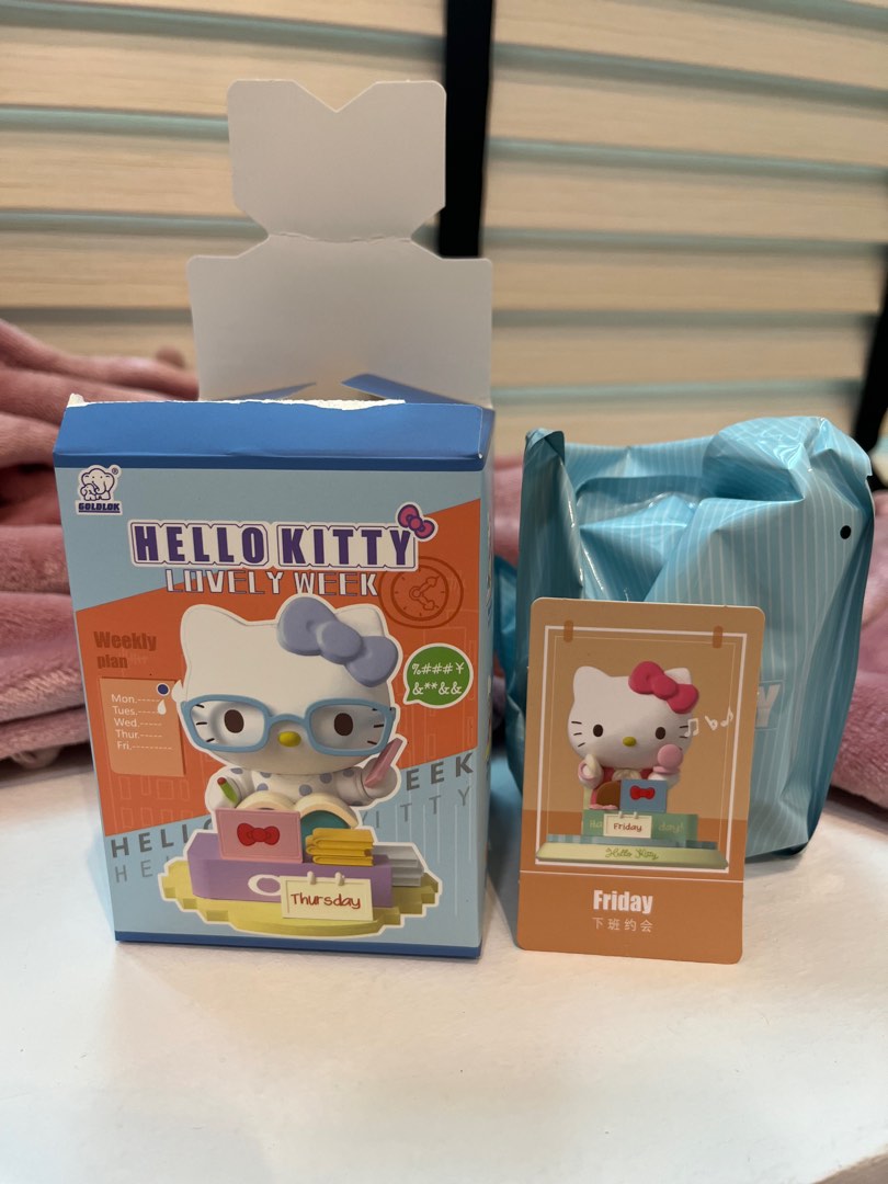 Hello Kitty Blind Box - Lovely Week Series (Friday), Hobbies & Toys ...