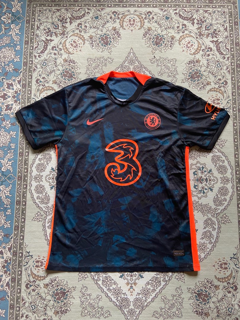 Jersi Chelsea 3rd 2021/22 Fan Issue, Men's Fashion, Activewear on Carousell