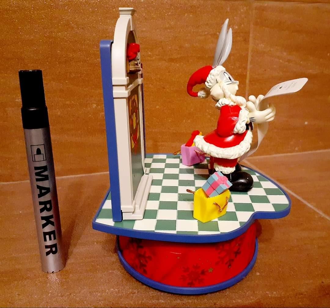 LOONEY TUNES BUGS BUNNY MUSIC BOX, Hobbies & Toys, Toys & Games on ...
