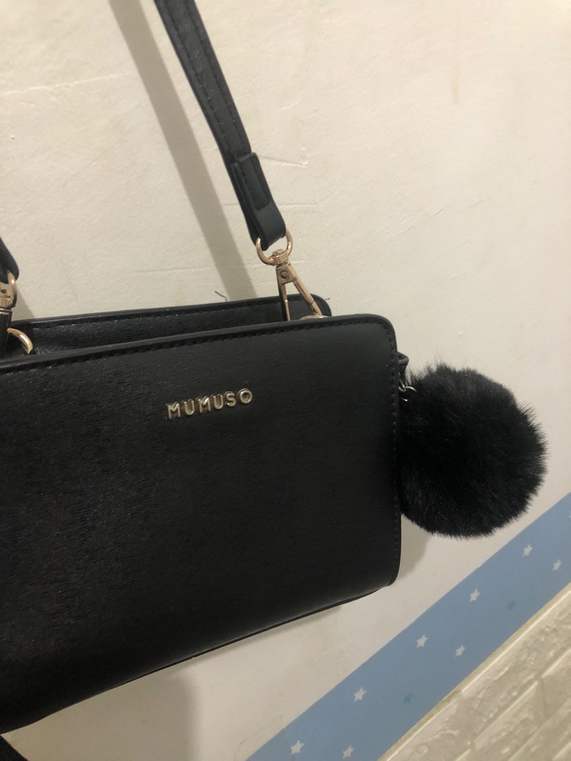 Mumuso sling bag, Women's Fashion, Bags & Wallets, Cross-body Bags on ...