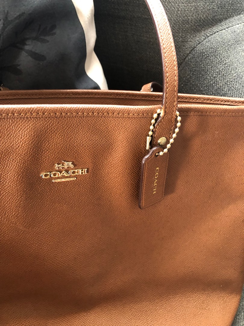 original coach bag, Women's Fashion, Bags & Wallets, Shoulder Bags on ...