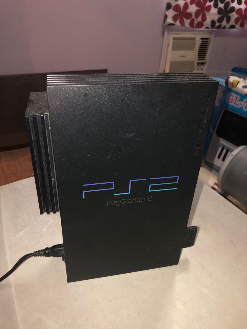 ORIGINAL PLAYSTATION 2 WITH GAMES, Video Gaming, Video Game Consoles ...