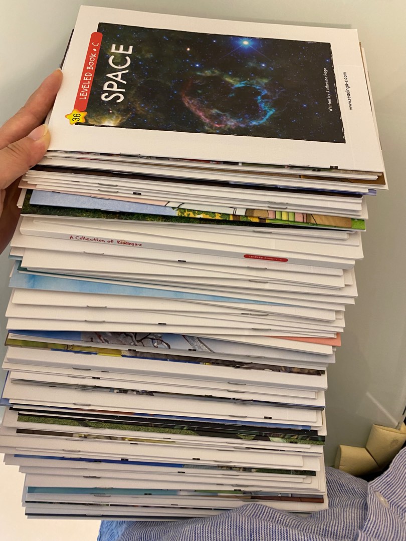 Raz reading a-z level C, 興趣及遊戲, 書本 & 文具, 小朋友書 - Carousell