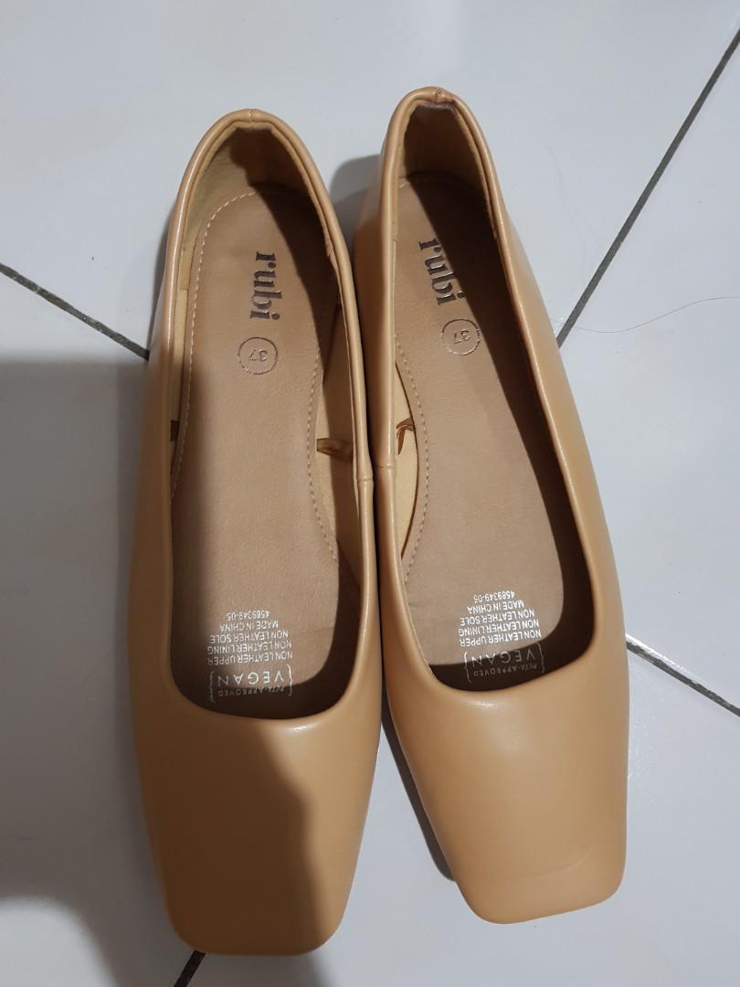 Rubi Nude Square Toe doll shoes, Women's Fashion, Footwear, Flats ...