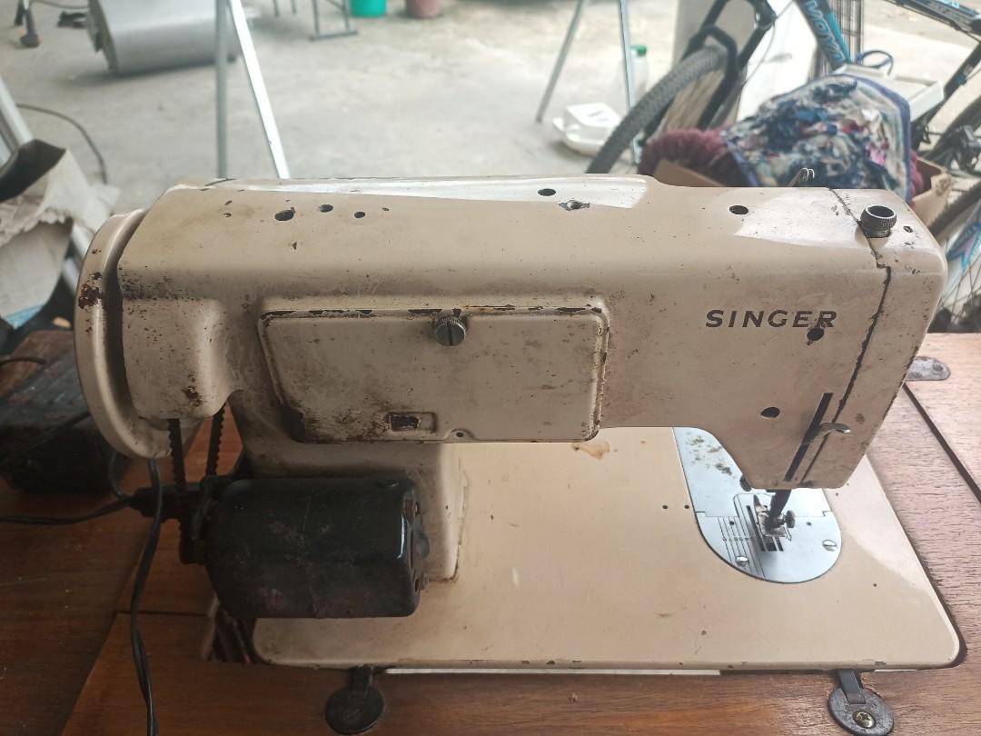 Singer sewing machine, Furniture & Home Living, Home Improvement ...