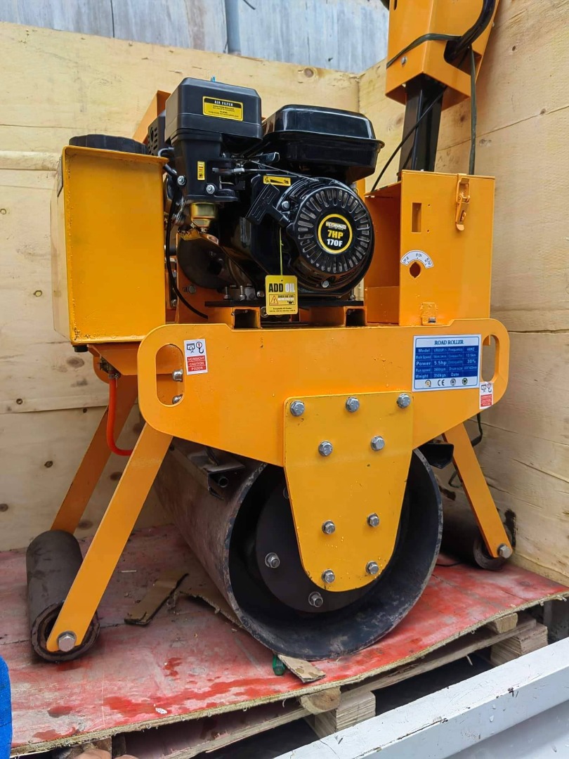 Single Drum Road Roller, Commercial & Industrial, Industrial Equipment ...