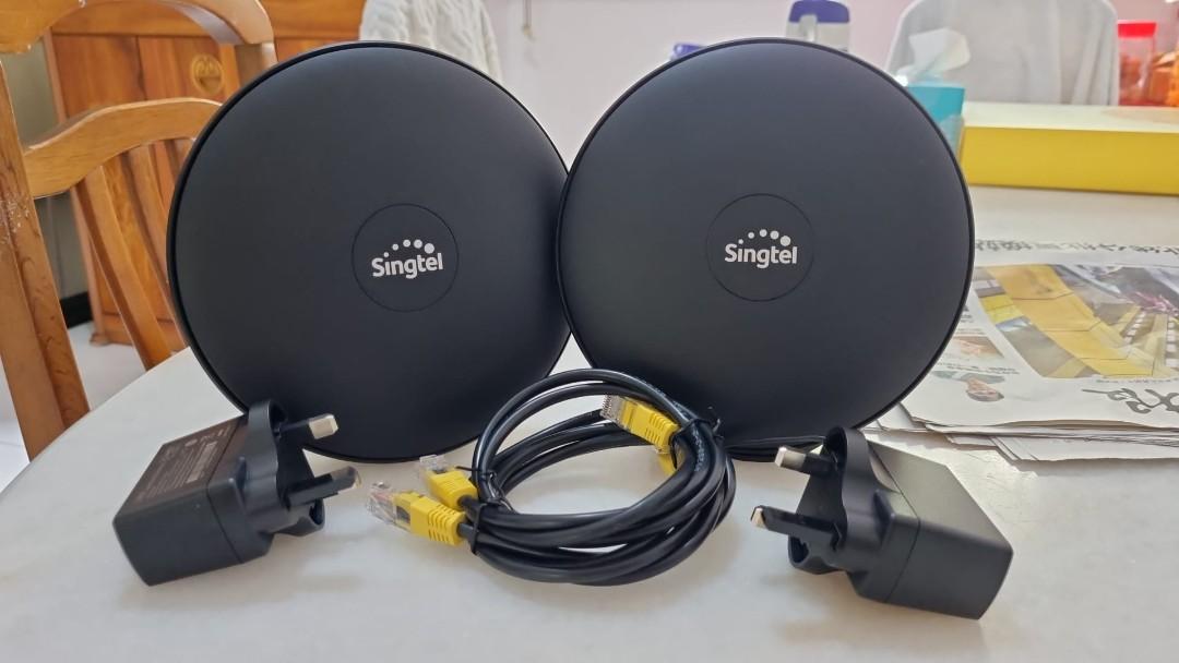 Singtel mesh extender V2 @ Sgd 70.00, TV & Home Appliances, Other Home ...