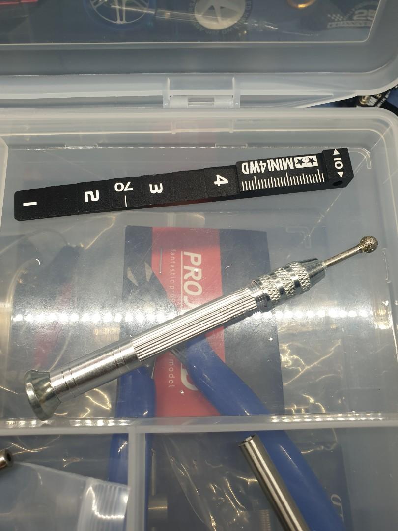 Tamiya mini 4wd- Tools set . Cutter,wheel puller/installer,brake cutter ...