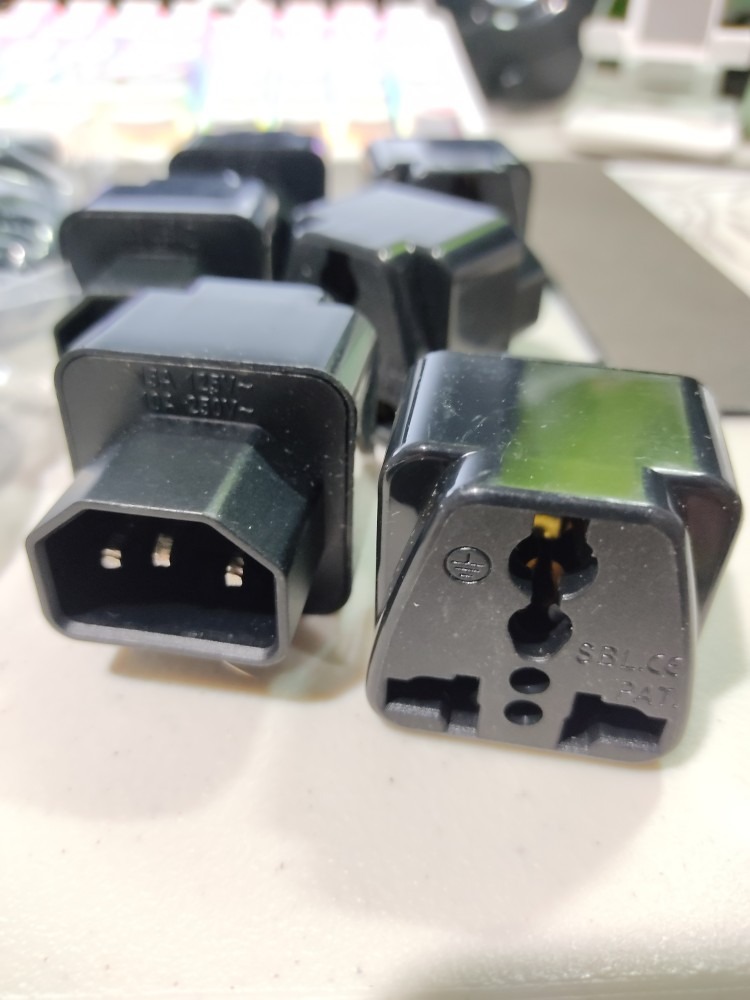 UNIVERSAL ADAPTER IEC-C14, Computers & Tech, Parts & Accessories ...