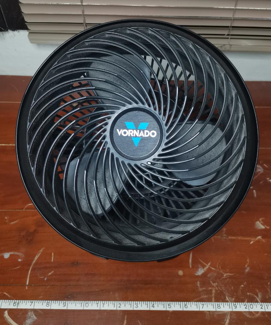 Vornado 630 Medium Air Circulator 60W Moves air up to 70 ft Fan with ...