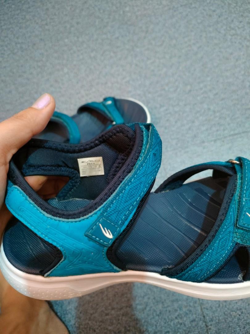 world balance, Women's Fashion, Footwear, Flats & Sandals on Carousell