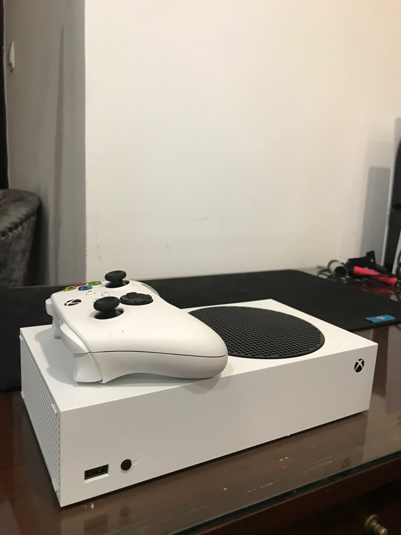 XBox Series S - next-gen console, Video Gaming, Video Game Consoles ...