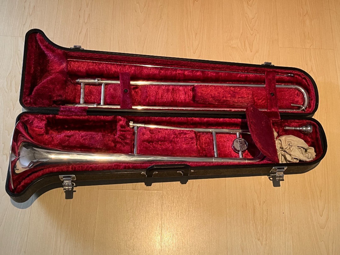 YAMAHA Trombone YSL354, Hobbies & Toys, Music & Media, Musical ...