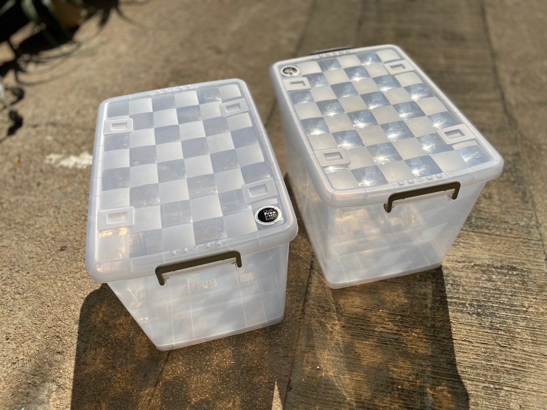 2nd hand plastic storage box, pick up at North Point, 傢俬＆家居, 其他, 家居改善及 ...