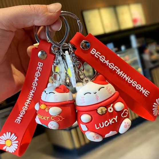 Keychian 1 for $6\2 for $10, Women's Fashion, Watches & Accessories ...