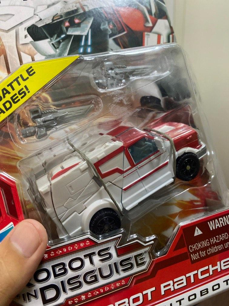 變形金剛 transformers tfp 救護車 ratchet, 興趣及遊戲, 玩具 & 遊戲類 - Carousell