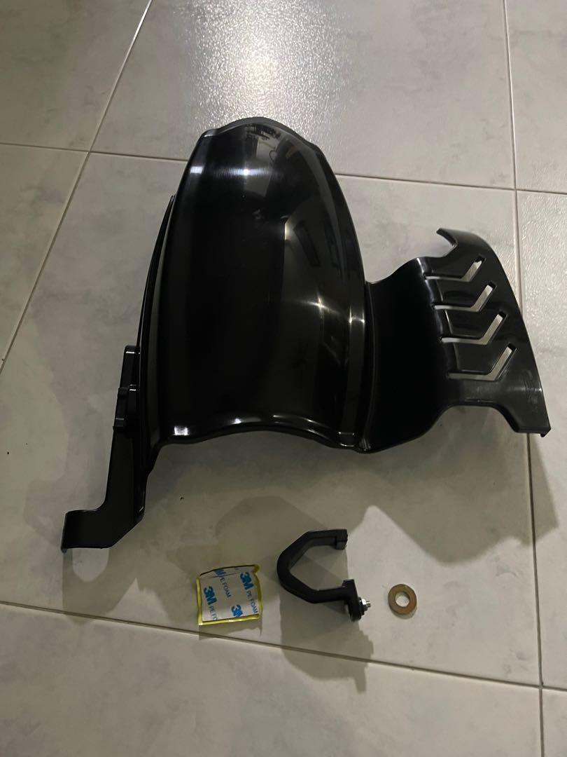 Aerox mudguard, Motorcycles, Motorcycle Accessories on Carousell