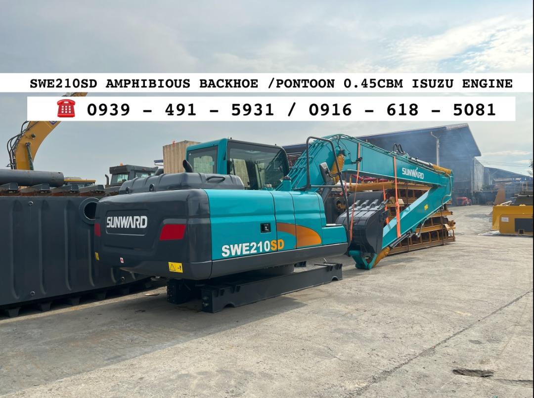 Amphibious Pontoon Undercarriage / Amphibious Backhoe Excavator on ...