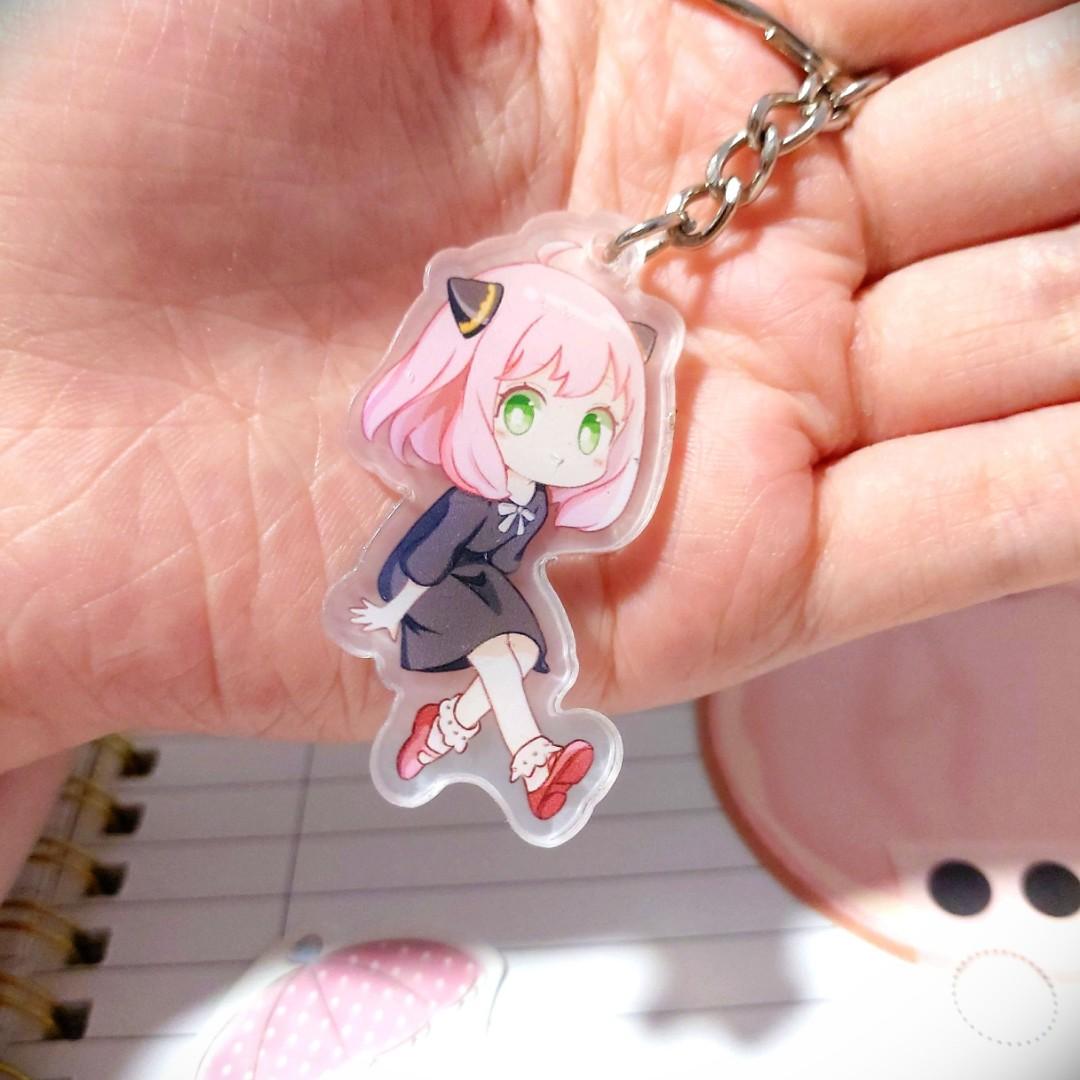 ANYA FORGER KEYCHAIN, Hobbies & Toys, Memorabilia & Collectibles, Fan ...