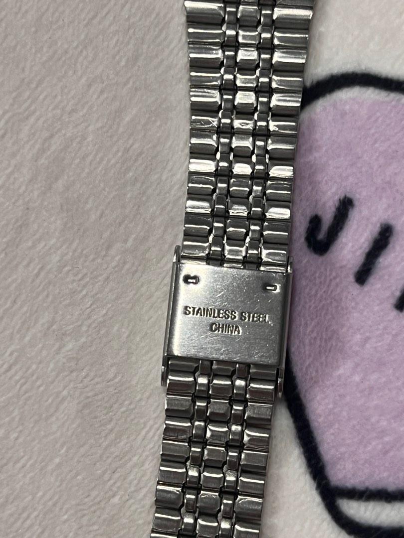 Casio Vintage LA680 WGA-1D Gold Black Face, Women's Fashion, Watches ...