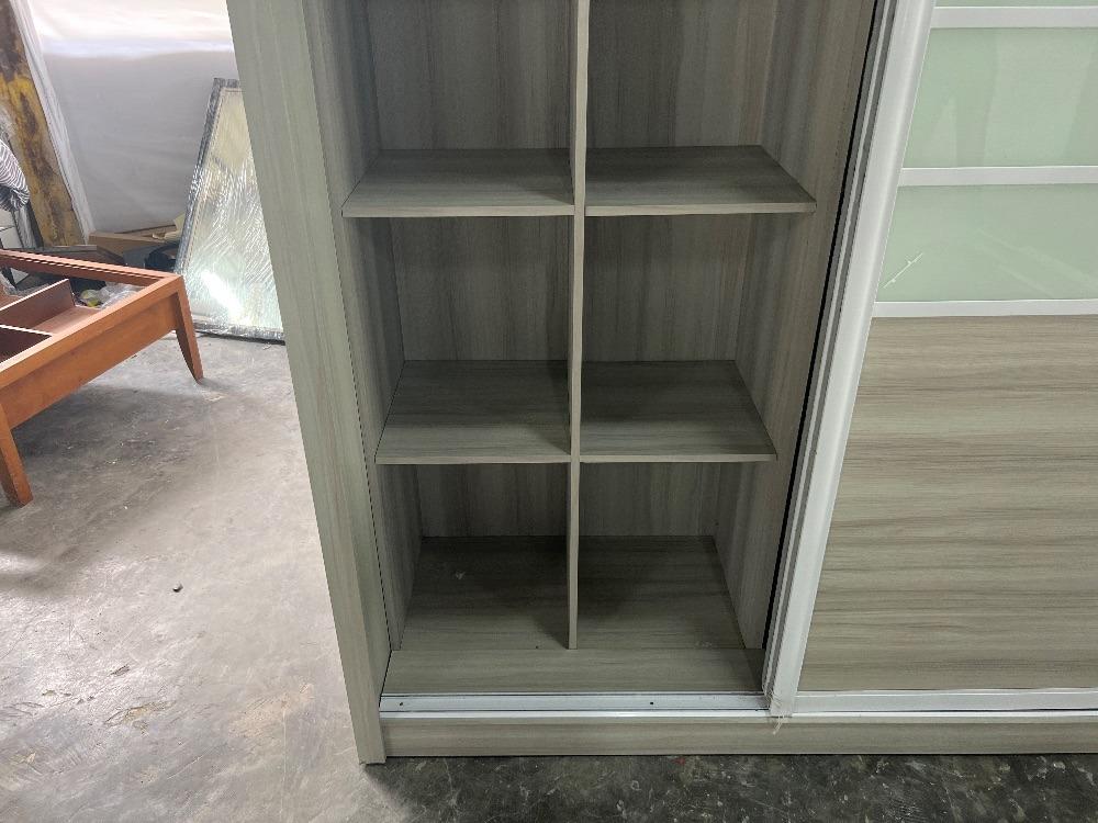 Classic Modern Style Sliding Wardrobe White Colour / Almari Pakaian ...