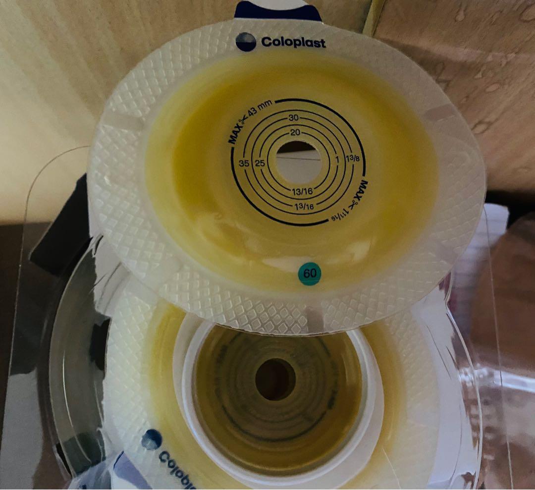 Coloplast Colostomy Base plate Sensura 11035, Health & Nutrition ...