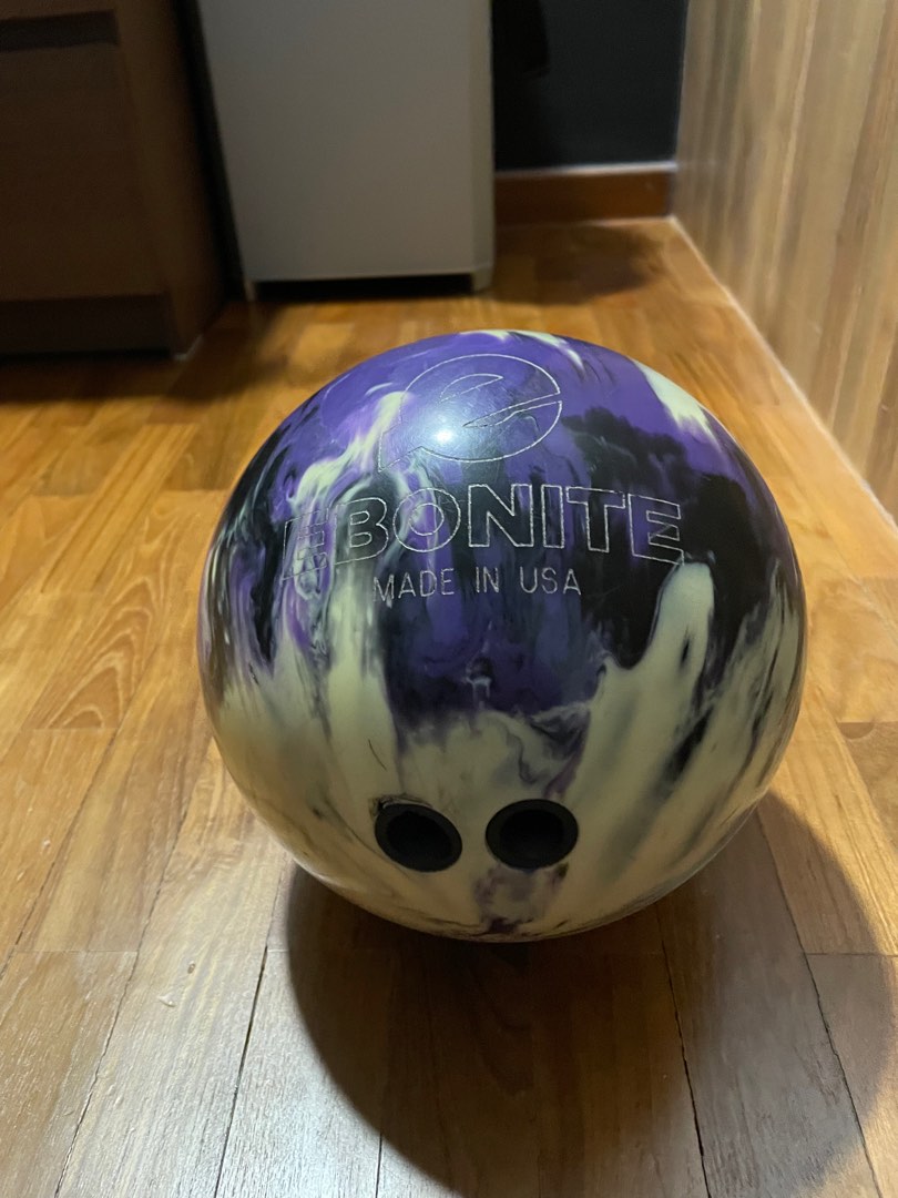 Ebonite 15lbs Ball, Sports Equipment, Sports & Games, Billiards & Bowling on Carousell