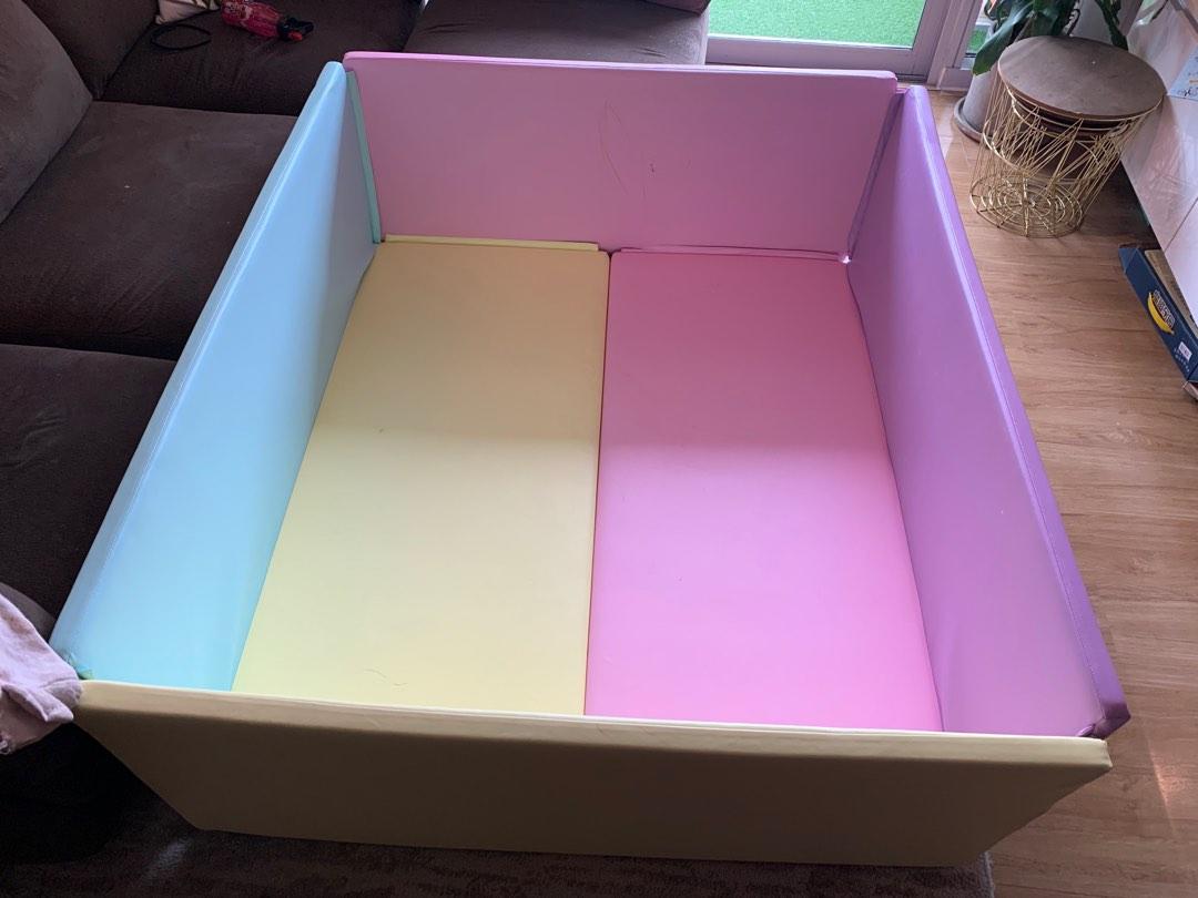 Foldaway bumper mat, Babies & Kids, Infant Playtime on Carousell