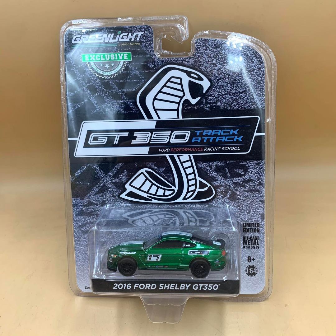 Greenlight Chase Version 1 64 Scale 2016 Ford Mustang Shelby Gt350