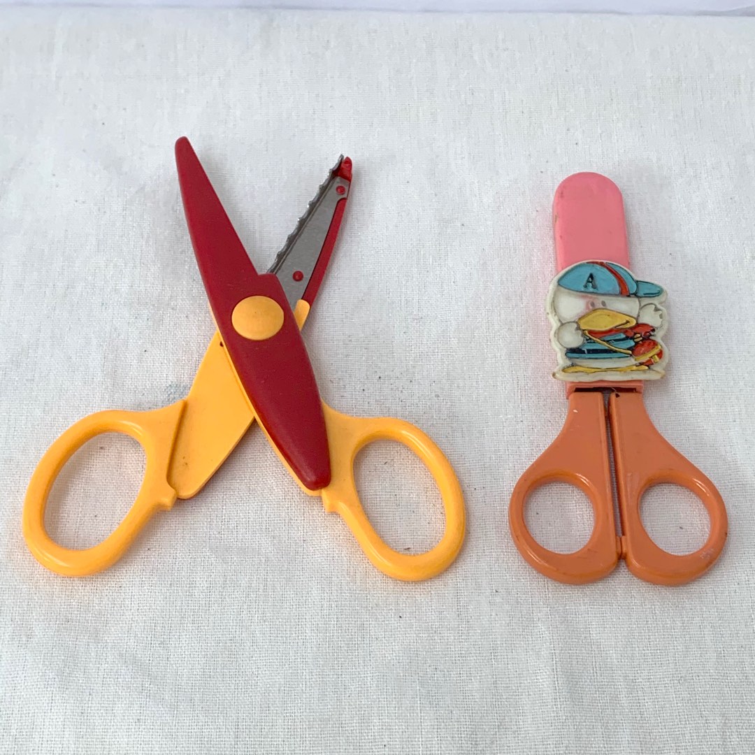 Gunting lucu warna warni kuning merah cute kertas paper, Buku & Alat ...