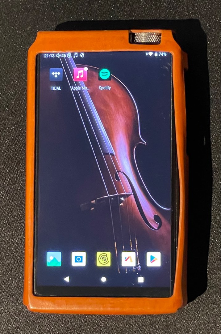 Hiby R8, Audio, Other Audio Equipment on Carousell