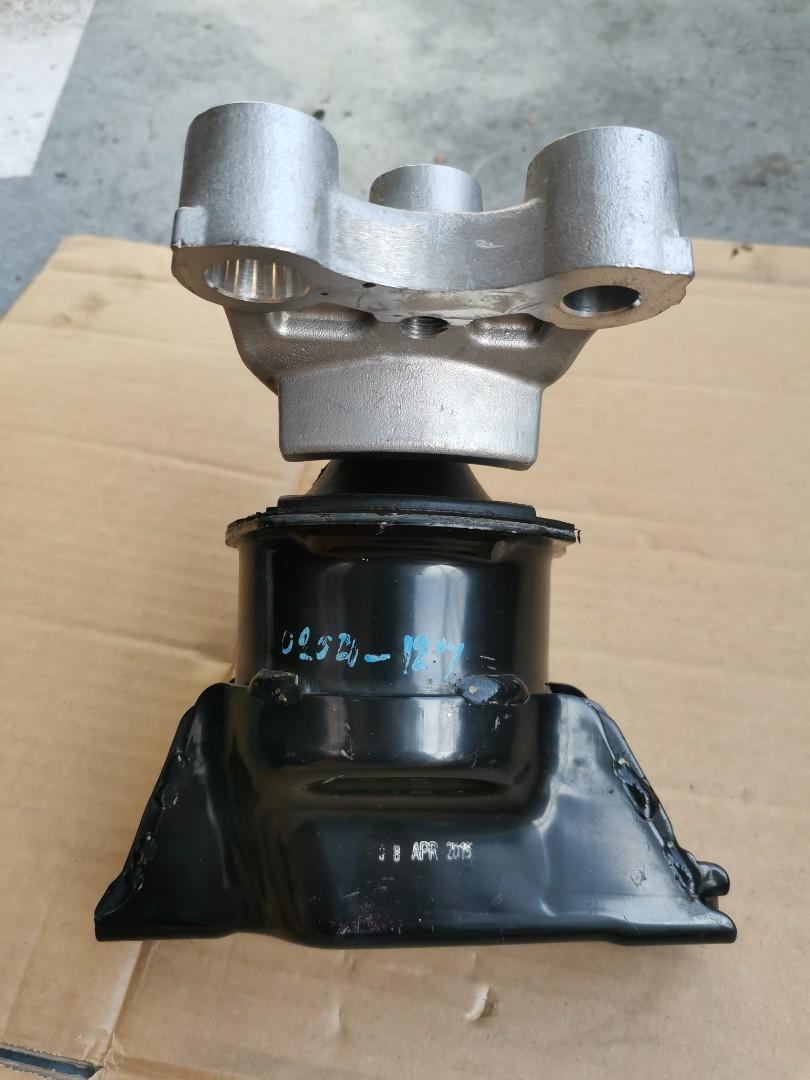 Honda Civic FD R18 Original Engine Mounting, Car Accessories ...