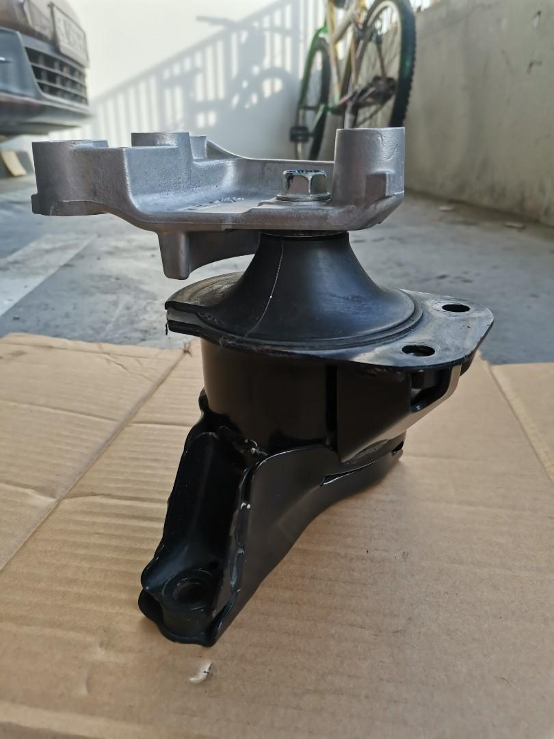 Honda Civic FD R18 Original Engine Mounting, Car Accessories ...