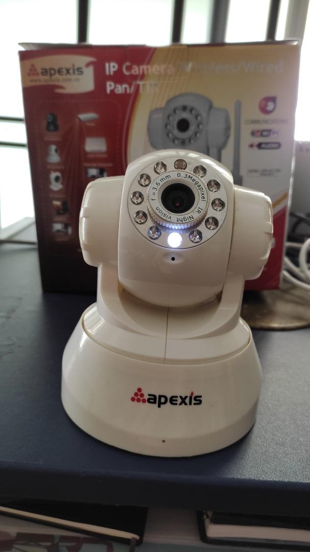 IP Camera wireless/wired/pan/tilt, Furniture & Home Living, Security ...