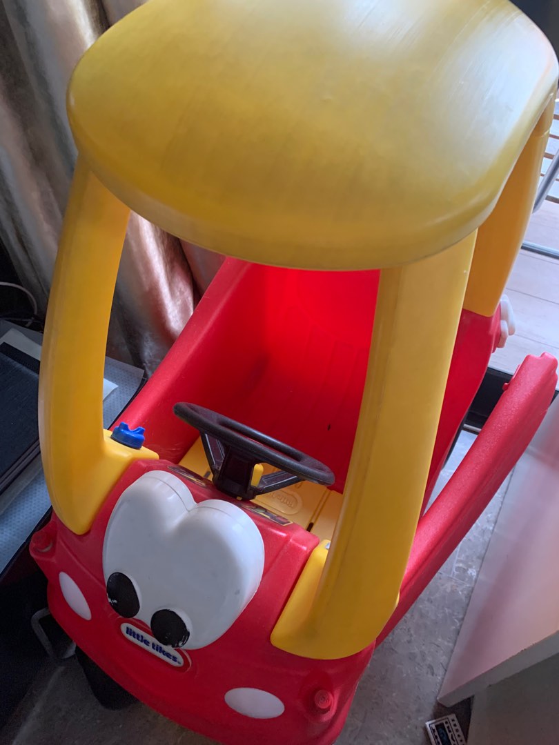 Little tike car, Hobbies & Toys, Toys & Games on Carousell