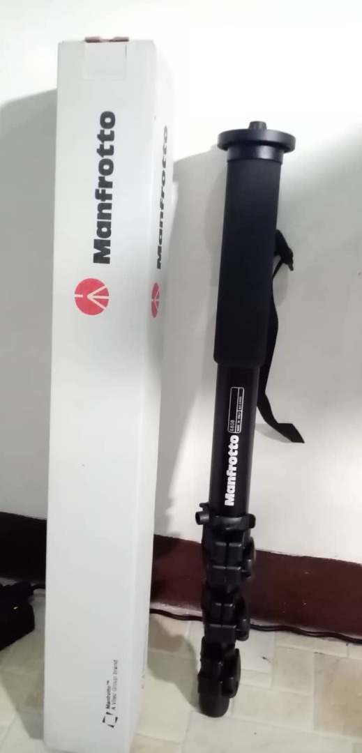 Manfrotto 680B Monopod , Photography, Photography Accessories, Tripods & Monopods on Carousell
